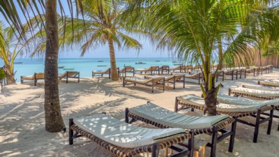 Kibanda Lodge And Beach Club